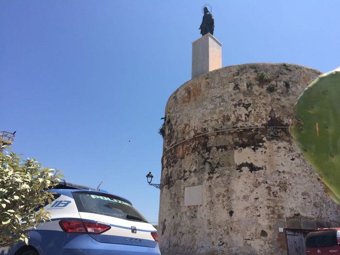 Lite e botte per una mancata precedenza: grave un automobilista ... Lite e botte per una mancata precedenza: grave un automobilista ...